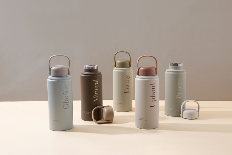 【Oolab】溫杉林系列 950ml好感旅行保溫瓶 | 熱銷推薦 | 康是美網購eShop