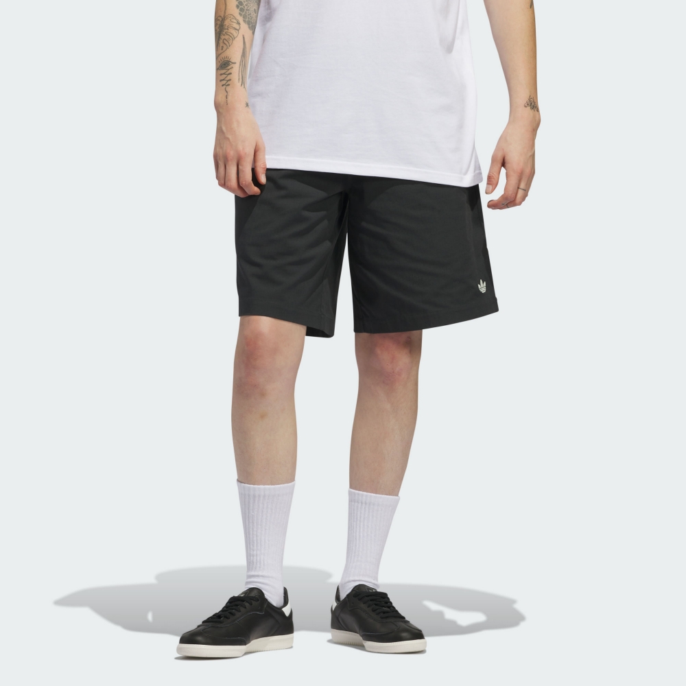 運動短褲 IU0102 | adidas台灣官方購物網站